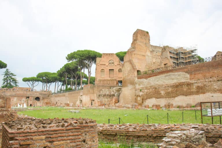 The Ideal 3 Day Rome Itinerary - Flying Off The Bookshelf