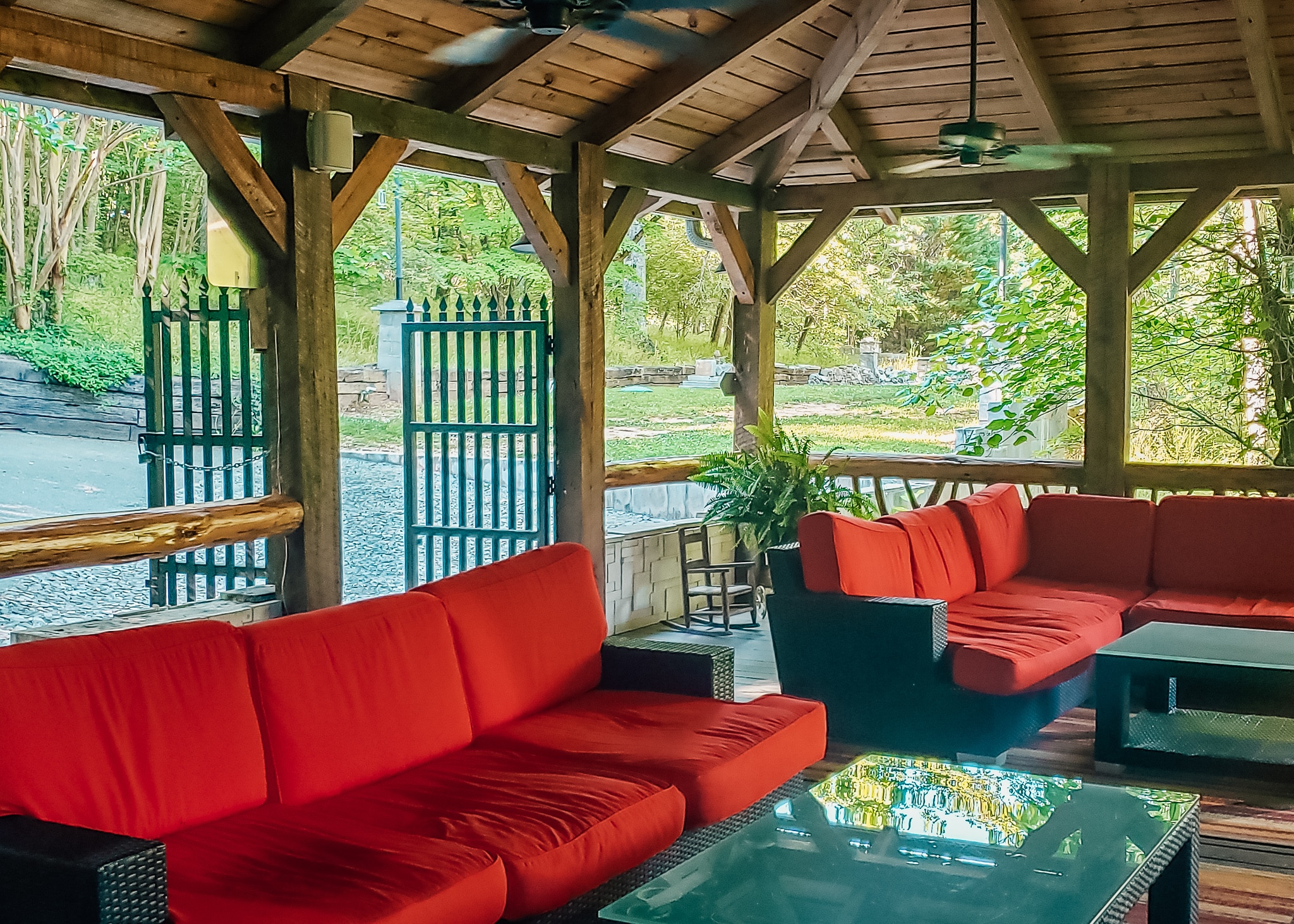 Guide to Visiting Alabama's Beautiful Dismals Canyon - Flying Off The ...